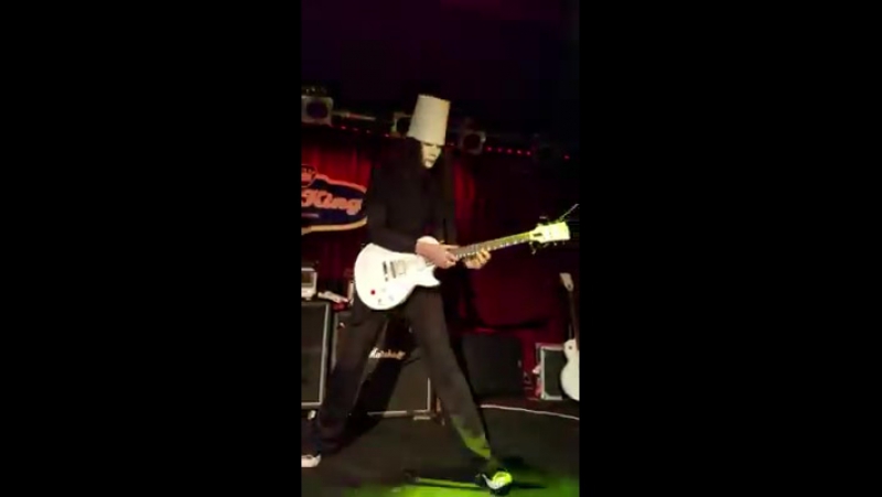 Buckethead B.B. King Blues Club 22.09.16 - 1 — Видео от Buckethead ...